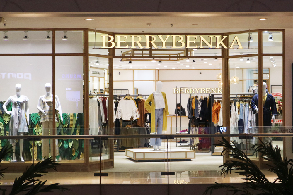 Intip Latar Belakang Pendidikan Sosok di Balik Suksesnya Berrybenka